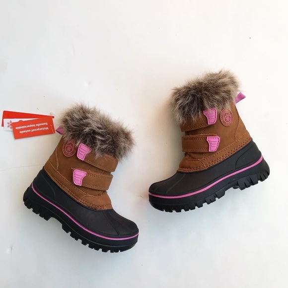 Joe Fresh | Shoes | Joe Fresh Nwt Faux Fur Detail Duck Winter Boots ...